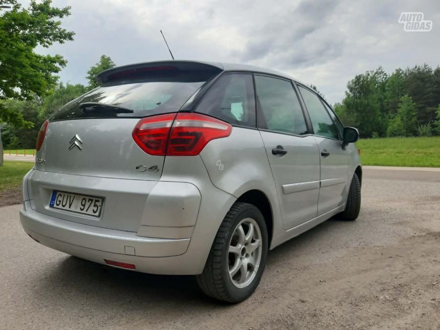 Citroen c4-picasso 2008 Prienai, ar dzinēja tilpumu 1.60 L un nobraukumu 380 tūkst. km par 890 €, foto 5 vietnē AUTOMOTO.COM.LV