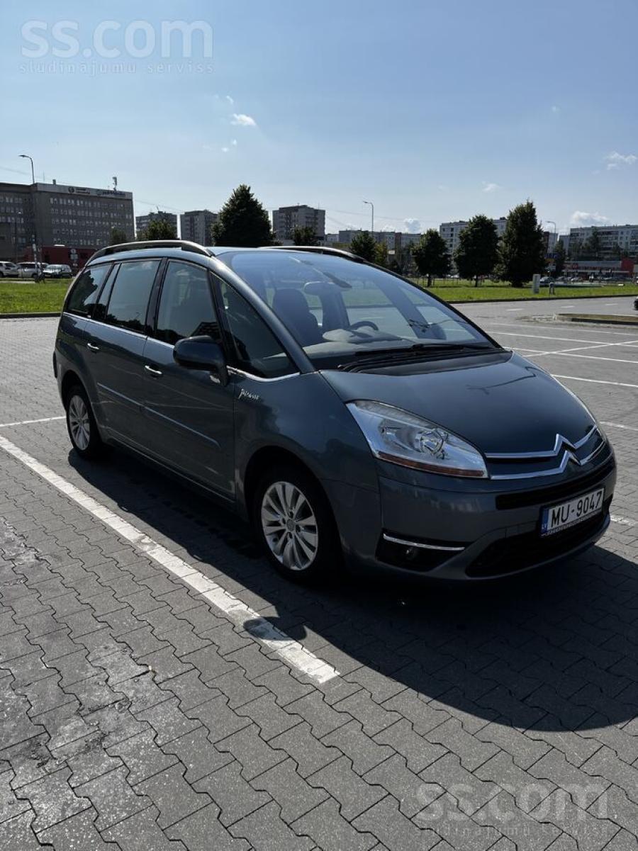 Citroen c4-picasso 2009 Rīga, ar dzinēja tilpumu 1.60 L un nobraukumu 264 tūkst. km par 3100 €, foto 1 vietnē AUTOMOTO.COM.LV