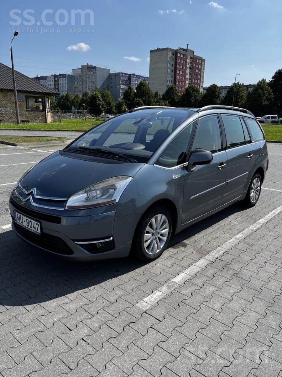 Citroen c4-picasso 2009 Rīga, ar dzinēja tilpumu 1.60 L un nobraukumu 264 tūkst. km par 3100 €, foto 3 vietnē AUTOMOTO.COM.LV