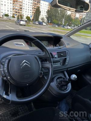 Citroen c4-picasso 2009 Rīga, ar dzinēja tilpumu 1.60 L un nobraukumu 264 tūkst. km par 3100 €, foto 8 vietnē AUTOMOTO.COM.LV