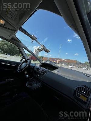 Citroen c4-picasso 2009 Rīga, ar dzinēja tilpumu 1.60 L un nobraukumu 264 tūkst. km par 3100 €, foto 9 vietnē AUTOMOTO.COM.LV