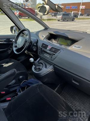 Citroen c4-picasso 2009 Rīga, ar dzinēja tilpumu 1.60 L un nobraukumu 264 tūkst. km par 3100 €, foto 10 vietnē AUTOMOTO.COM.LV