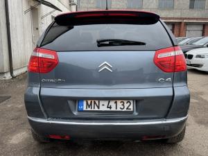 Citroen c4-picasso 2009 Rīga, ar dzinēja tilpumu 1.60 L un nobraukumu 178 tūkst. km par 3300 €, foto 19 vietnē AUTOMOTO.COM.LV