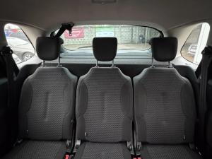 Citroen c4-picasso 2009 Rīga, ar dzinēja tilpumu 1.60 L un nobraukumu 178 tūkst. km par 3300 €, foto 22 vietnē AUTOMOTO.COM.LV