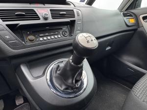 Citroen c4-picasso 2009 Rīga, ar dzinēja tilpumu 1.60 L un nobraukumu 178 tūkst. km par 3300 €, foto 25 vietnē AUTOMOTO.COM.LV