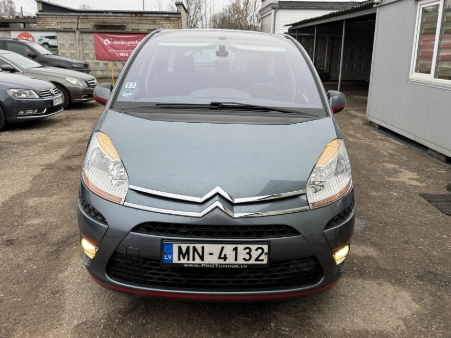 Citroen c4-picasso 2009 Rīga, ar dzinēja tilpumu 1.60 L un nobraukumu 178 tūkst. km par 3300 €, foto 31 vietnē AUTOMOTO.COM.LV