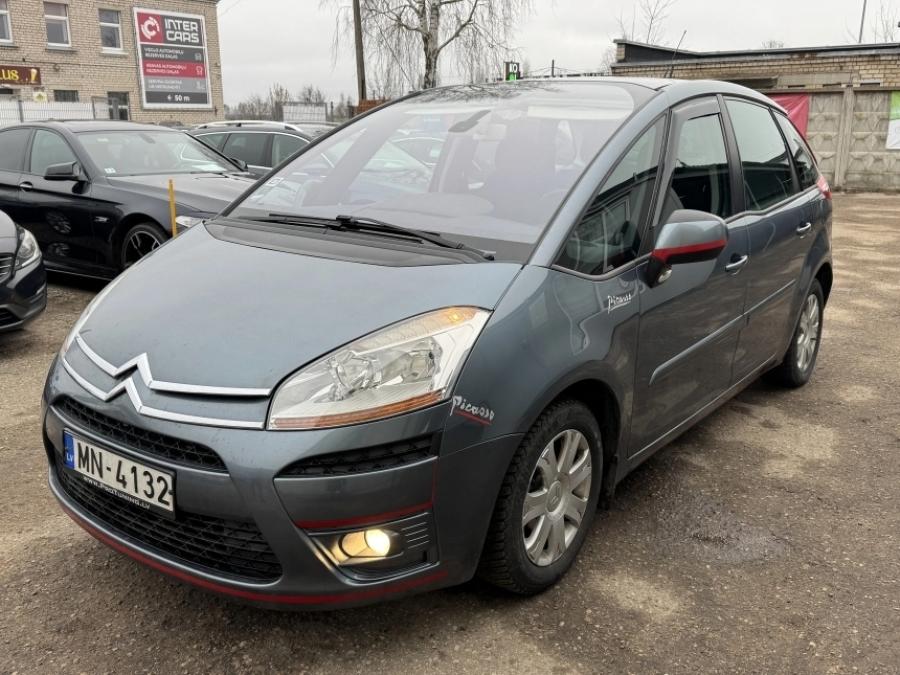 Citroen c4-picasso 2009 Rīga, ar dzinēja tilpumu 1.60 L un nobraukumu 178 tūkst. km par 3300 €, foto 32 vietnē AUTOMOTO.COM.LV