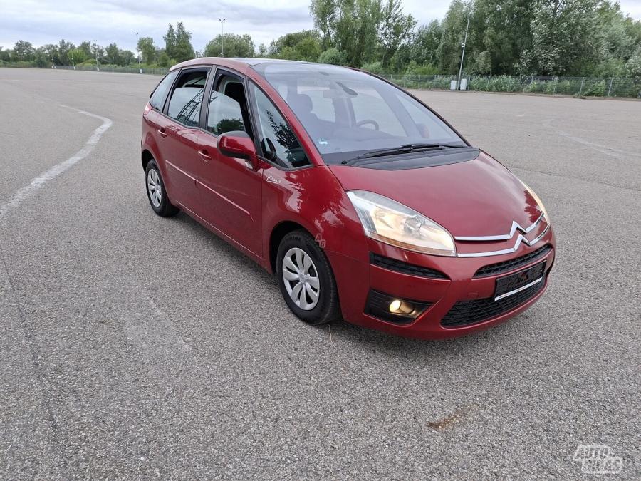 Citroen c4-picasso 2009 in Marijampole, with an engine capacity of 1.60 L and mileage of 182 thousand km for 2450 €, photo 4 on AUTOMOTO.COM.LV