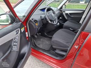 Citroen c4-picasso 2009 in Marijampole, with an engine capacity of 1.60 L and mileage of 182 thousand km for 2450 €, photo 13 on AUTOMOTO.COM.LV