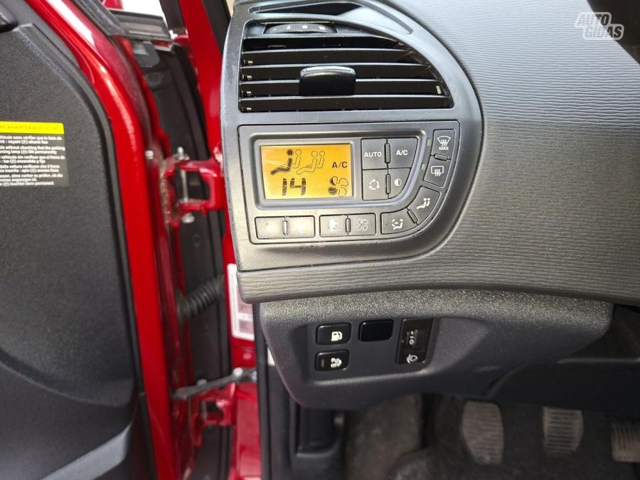 Citroen c4-picasso 2009 in Marijampole, with an engine capacity of 1.60 L and mileage of 182 thousand km for 2450 €, photo 14 on AUTOMOTO.COM.LV