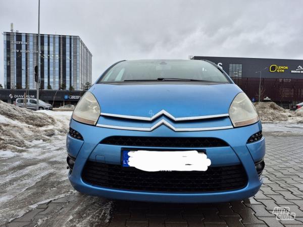 Citroen c4-picasso 2010 Viļņa, ar dzinēja tilpumu 2.00 L un nobraukumu 210 tūkst. km par 1200 €, foto 2 vietnē AUTOMOTO.COM.LV