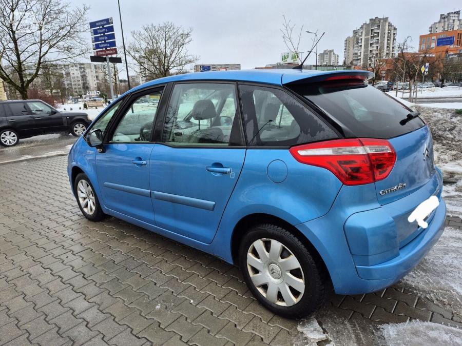 Citroen c4-picasso 2010 Viļņa, ar dzinēja tilpumu 2.00 L un nobraukumu 210 tūkst. km par 1000 €, foto 3 vietnē AUTOMOTO.COM.LV