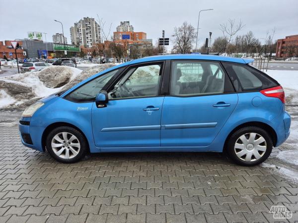 Citroen c4-picasso 2010 Viļņa, ar dzinēja tilpumu 2.00 L un nobraukumu 210 tūkst. km par 1000 €, foto 4 vietnē AUTOMOTO.COM.LV