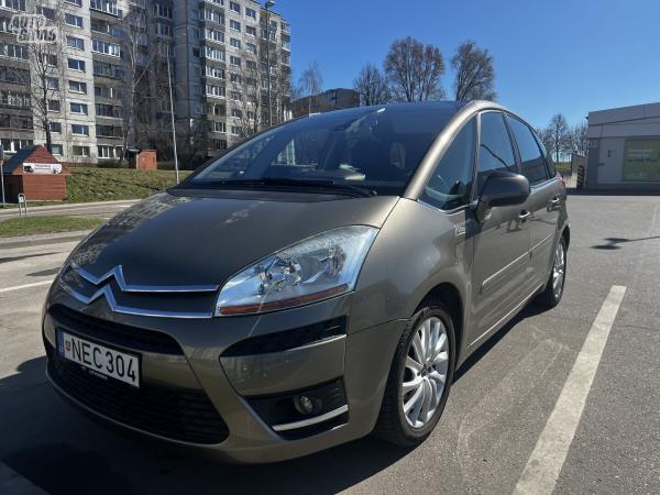 Citroen c4-picasso 2010 in Vilnius, with an engine capacity of 1.60 L and mileage of 193 thousand km for 1500 €, photo 2 on AUTOMOTO.COM.LV