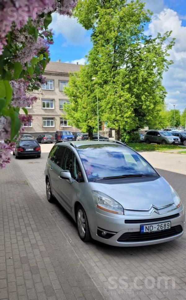 Citroen c4-picasso 2010 Jelgava, ar dzinēja tilpumu 1.60 L un nobraukumu 242 tūkst. km par 3500 €, foto 6 vietnē AUTOMOTO.COM.LV