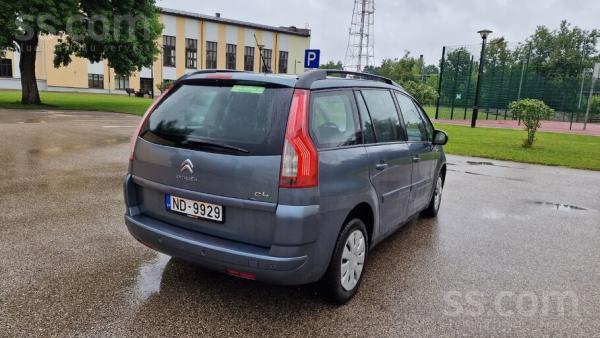 Citroen c4-picasso 2011 Daugavpils, ar dzinēja tilpumu 1.60 L un nobraukumu 335 tūkst. km par 3000 €, foto 6 vietnē AUTOMOTO.COM.LV