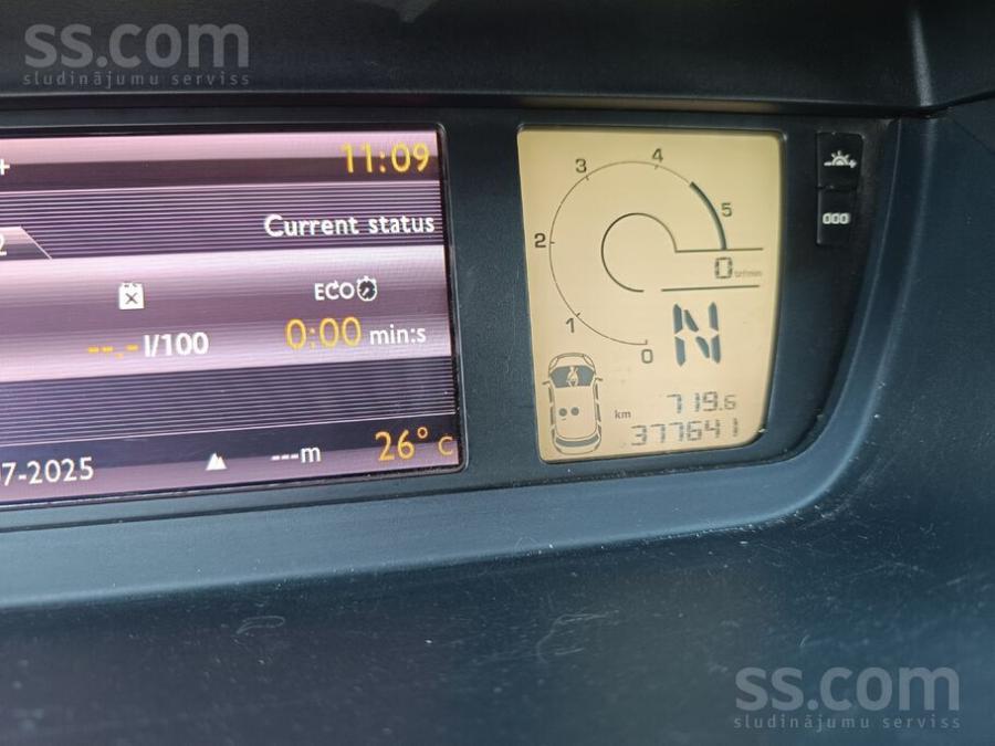 Citroen c4-picasso 2011 Jelgava, ar dzinēja tilpumu 1.60 L un nobraukumu 378 tūkst. km par 3000 €, foto 4 vietnē AUTOMOTO.COM.LV