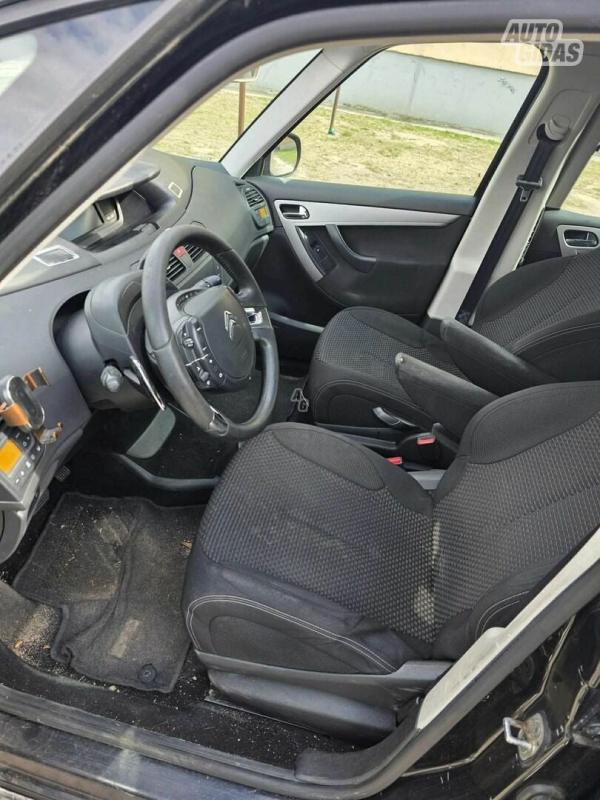 Citroen c4-picasso 2011 Kauņa, ar dzinēja tilpumu 1.60 L un nobraukumu 312 tūkst. km par 1000 €, foto 5 vietnē AUTOMOTO.COM.LV
