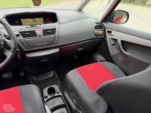 Citroen c4-picasso 2011 in Siauliai, with an engine capacity of 1.60 L and mileage of 183 thousand km for 2650 €, photo 14 on AUTOMOTO.COM.LV