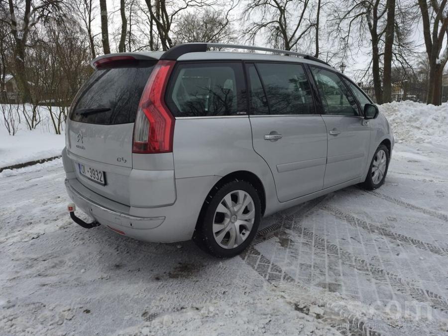 Citroen c4-picasso 2011 Rīga, ar dzinēja tilpumu 1.60 L un nobraukumu 187 tūkst. km par 3300 €, foto 5 vietnē AUTOMOTO.COM.LV