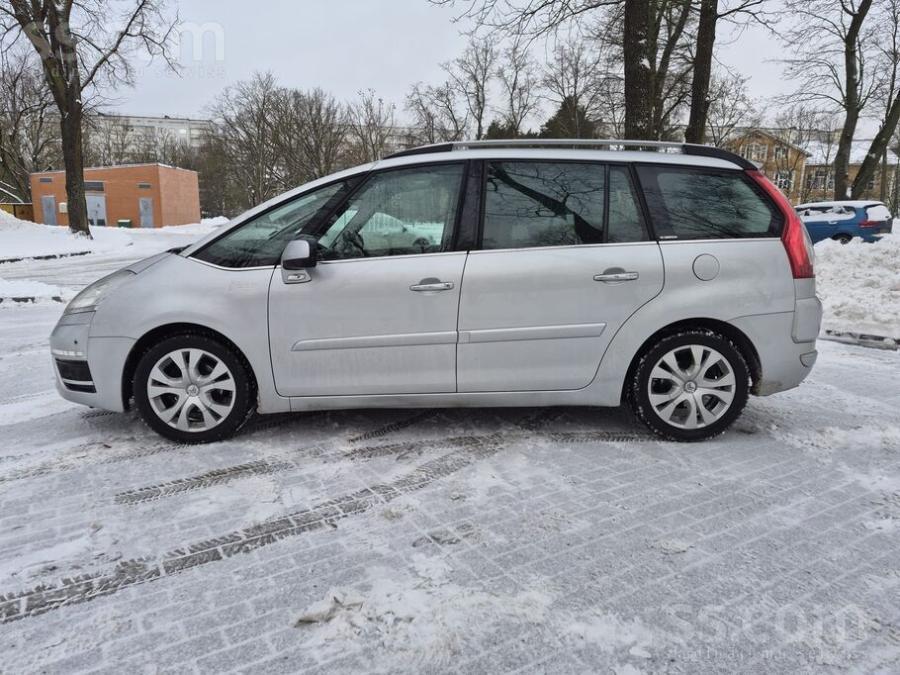 Citroen c4-picasso 2011 Rīga, ar dzinēja tilpumu 1.60 L un nobraukumu 187 tūkst. km par 3300 €, foto 7 vietnē AUTOMOTO.COM.LV