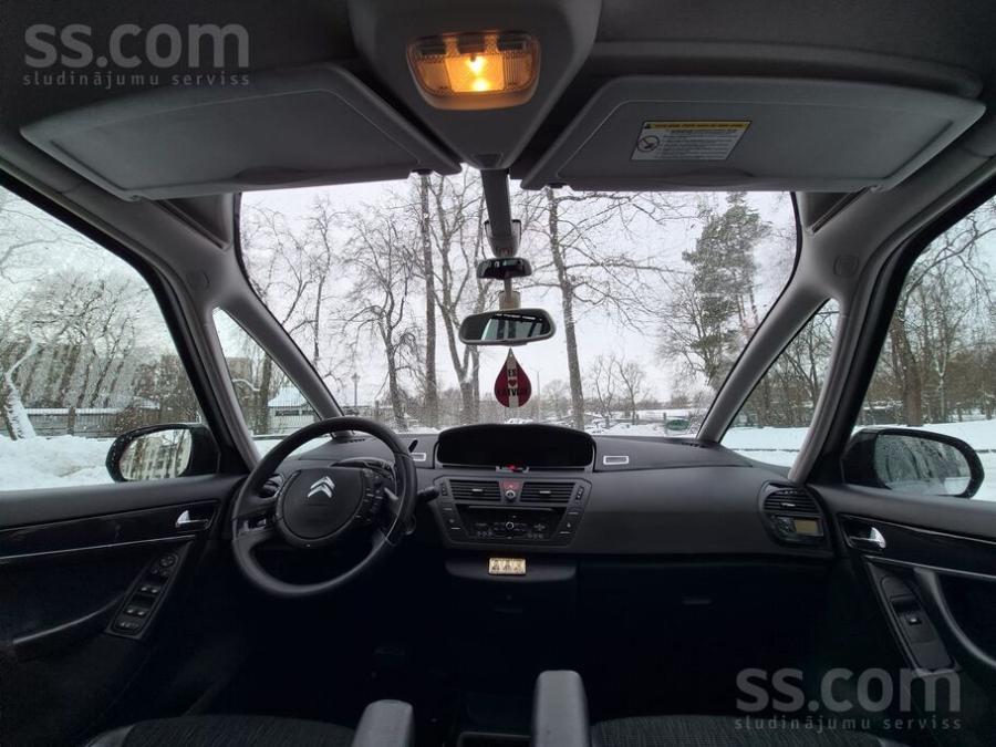 Citroen c4-picasso 2011 Rīga, ar dzinēja tilpumu 1.60 L un nobraukumu 187 tūkst. km par 3300 €, foto 10 vietnē AUTOMOTO.COM.LV