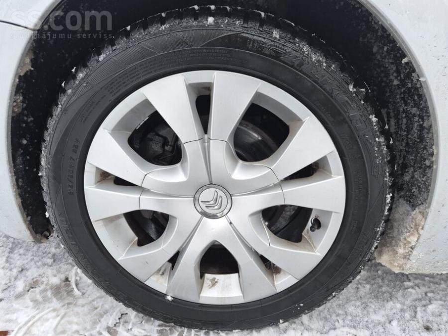 Citroen c4-picasso 2011 Rīga, ar dzinēja tilpumu 1.60 L un nobraukumu 187 tūkst. km par 3300 €, foto 22 vietnē AUTOMOTO.COM.LV