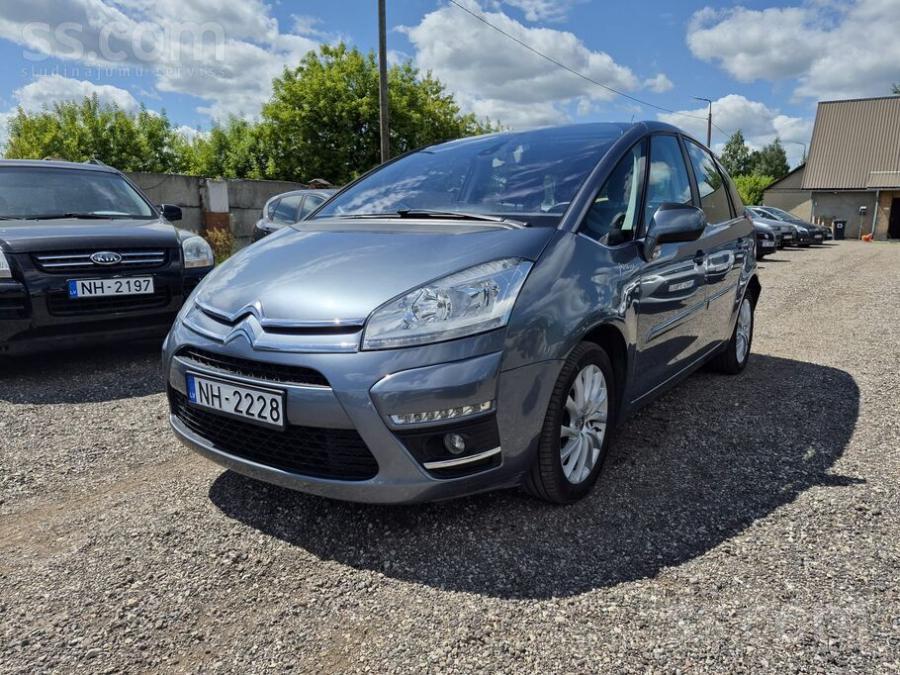 Citroen c4-picasso 2011 Daugavpils, ar dzinēja tilpumu 2.00 L un nobraukumu 0 tūkst. km par 3300 €, foto 1 vietnē AUTOMOTO.COM.LV