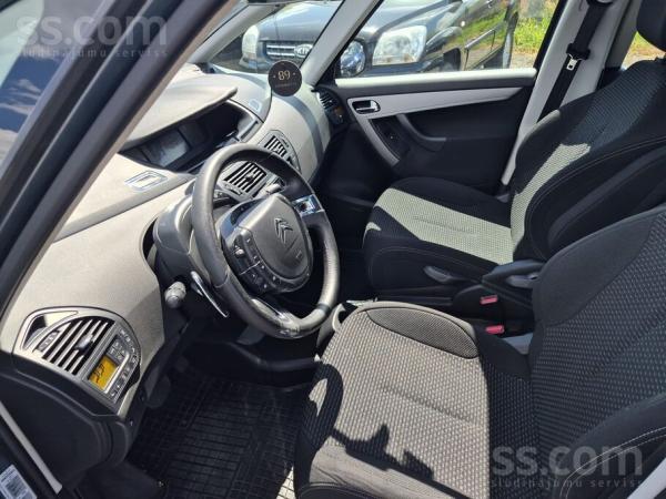 Citroen c4-picasso 2011 Daugavpils, ar dzinēja tilpumu 2.00 L un nobraukumu 0 tūkst. km par 3300 €, foto 9 vietnē AUTOMOTO.COM.LV