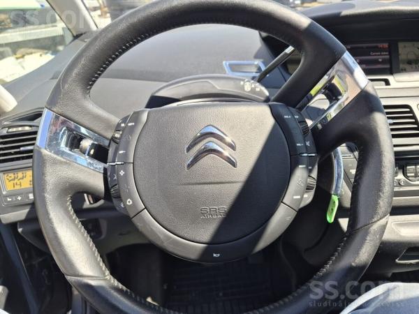 Citroen c4-picasso 2011 Daugavpils, ar dzinēja tilpumu 2.00 L un nobraukumu 0 tūkst. km par 3300 €, foto 10 vietnē AUTOMOTO.COM.LV