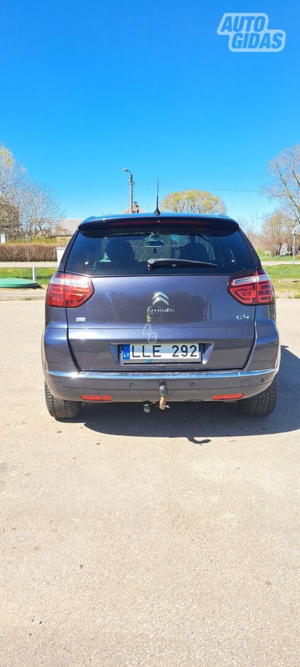 Citroen c4-picasso 2012 Viļņa, ar dzinēja tilpumu 1.60 L un nobraukumu 252 tūkst. km par 2400 €, foto 4 vietnē AUTOMOTO.COM.LV