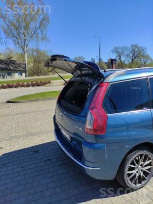 Citroen c4-picasso 2012 Rēzekne, ar dzinēja tilpumu 2.00 L un nobraukumu 322 tūkst. km par 3200 €, foto 8 vietnē AUTOMOTO.COM.LV