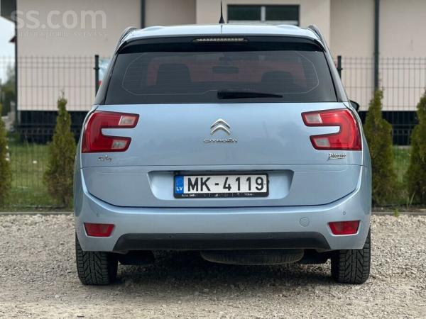 Citroen c4-picasso 2013 in Jelgava, with an engine capacity of 1.60 L and mileage of 0 thousand km for 4990 €, photo 5 on AUTOMOTO.COM.LV