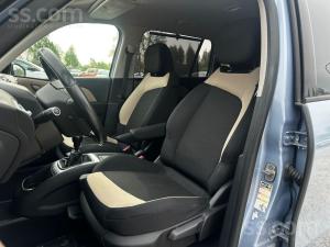 Citroen c4-picasso 2013 in Jelgava, with an engine capacity of 1.60 L and mileage of 0 thousand km for 4990 €, photo 9 on AUTOMOTO.COM.LV