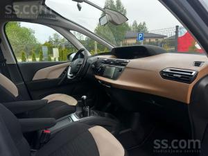 Citroen c4-picasso 2013 in Jelgava, with an engine capacity of 1.60 L and mileage of 0 thousand km for 4990 €, photo 11 on AUTOMOTO.COM.LV