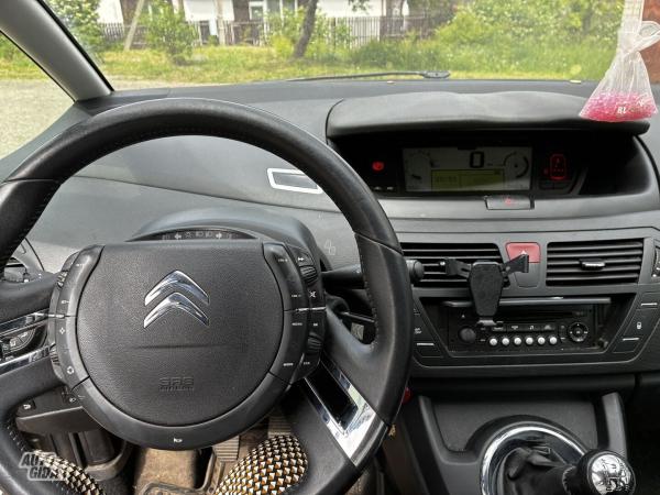 Citroen c4-picasso 2013 Viļņa, ar dzinēja tilpumu 1.60 L un nobraukumu 244 tūkst. km par 1200 €, foto 6 vietnē AUTOMOTO.COM.LV