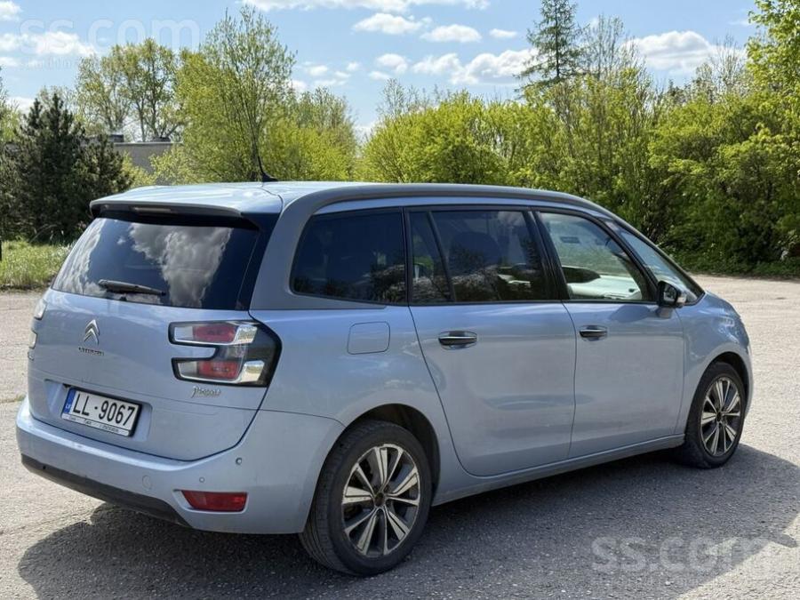 Citroen c4-picasso 2014 Rīga, ar dzinēja tilpumu 2.00 L un nobraukumu 3001 tūkst. km par 6600 €, foto 1 vietnē AUTOMOTO.COM.LV