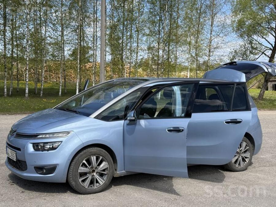 Citroen c4-picasso 2014 Rīga, ar dzinēja tilpumu 2.00 L un nobraukumu 3001 tūkst. km par 6600 €, foto 4 vietnē AUTOMOTO.COM.LV