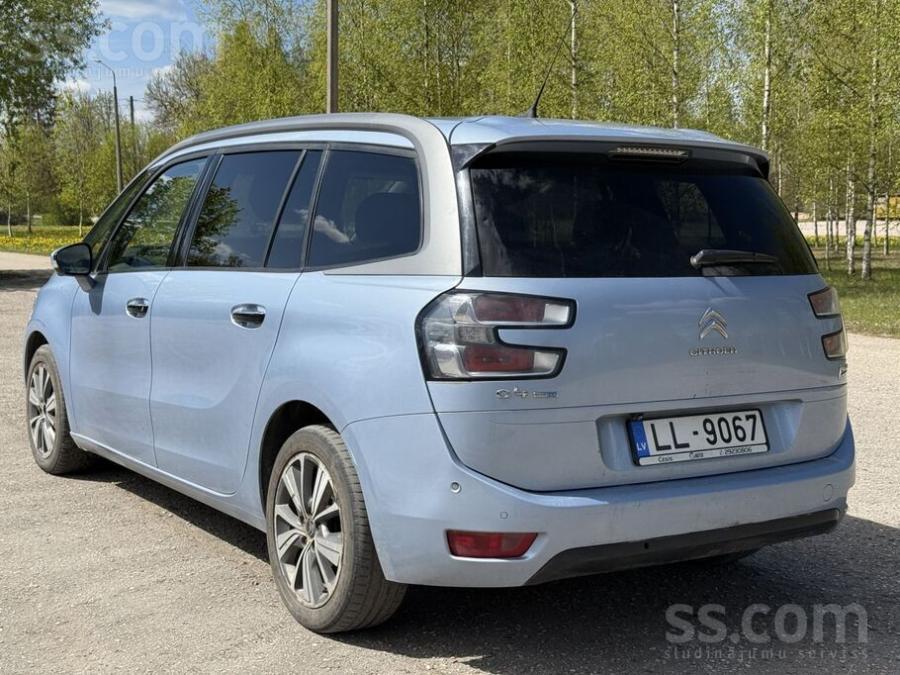 Citroen c4-picasso 2014 Rīga, ar dzinēja tilpumu 2.00 L un nobraukumu 3001 tūkst. km par 6600 €, foto 5 vietnē AUTOMOTO.COM.LV