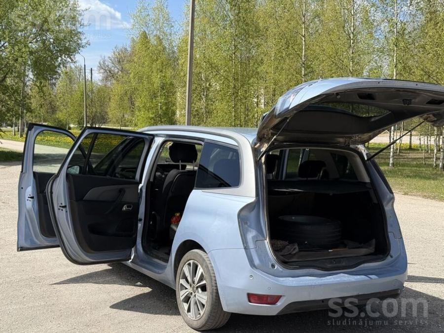 Citroen c4-picasso 2014 Rīga, ar dzinēja tilpumu 2.00 L un nobraukumu 3001 tūkst. km par 6600 €, foto 6 vietnē AUTOMOTO.COM.LV