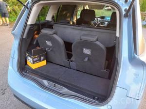Citroen c4-picasso 2014 in Riga, with an engine capacity of 2.00 L and mileage of 203 thousand km for 7200 €, photo 15 on AUTOMOTO.COM.LV