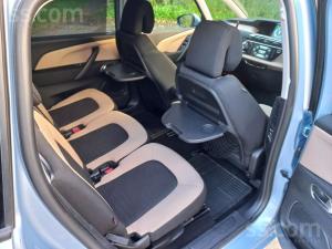 Citroen c4-picasso 2014 in Riga, with an engine capacity of 2.00 L and mileage of 203 thousand km for 7200 €, photo 19 on AUTOMOTO.COM.LV