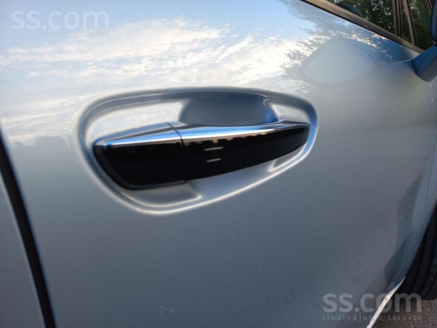 Citroen c4-picasso 2014 in Riga, with an engine capacity of 2.00 L and mileage of 203 thousand km for 7200 €, photo 20 on AUTOMOTO.COM.LV