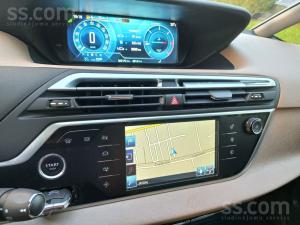 Citroen c4-picasso 2014 in Riga, with an engine capacity of 2.00 L and mileage of 203 thousand km for 7200 €, photo 31 on AUTOMOTO.COM.LV