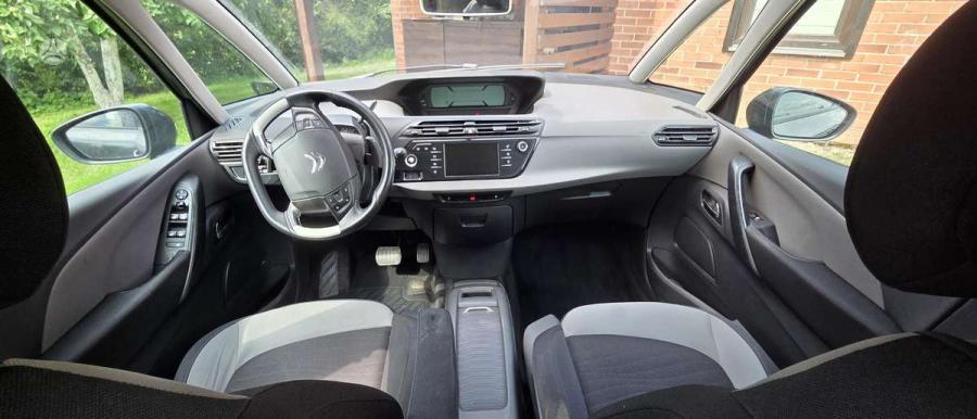Citroen c4-picasso 2014 in Radviliskis, with an engine capacity of 1.56 L and mileage of 336 thousand km for 4000 €, photo 4 on AUTOMOTO.COM.LV