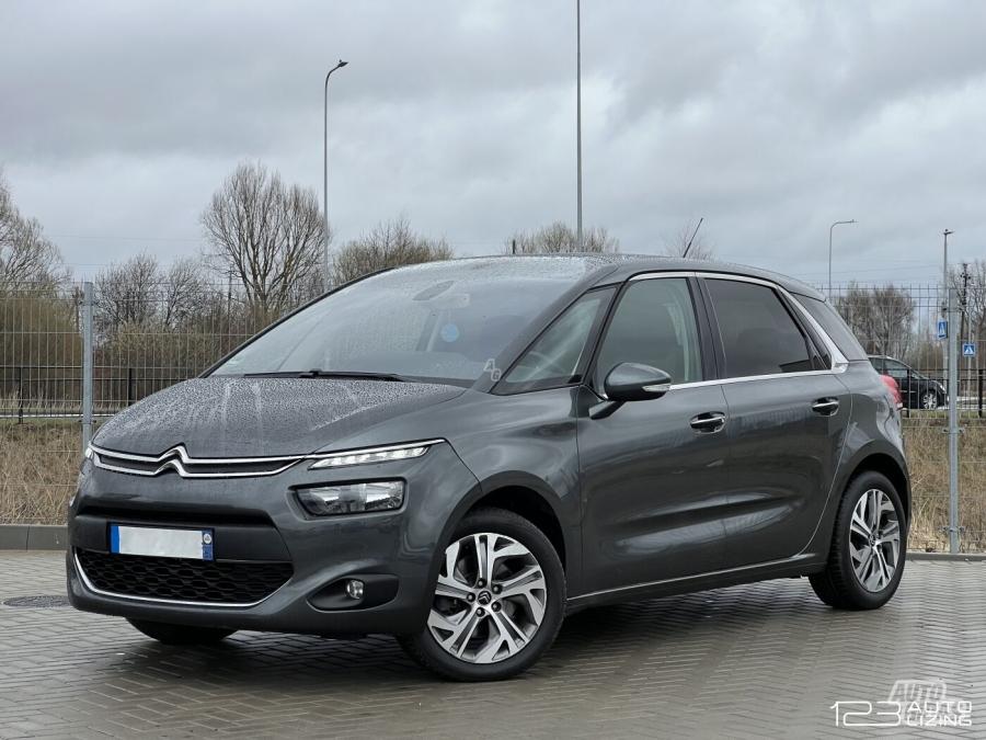 Citroen c4-picasso 2015 in Taurage, with an engine capacity of 1.60 L and mileage of 180 thousand km for 5400 €, photo 1 on AUTOMOTO.COM.LV