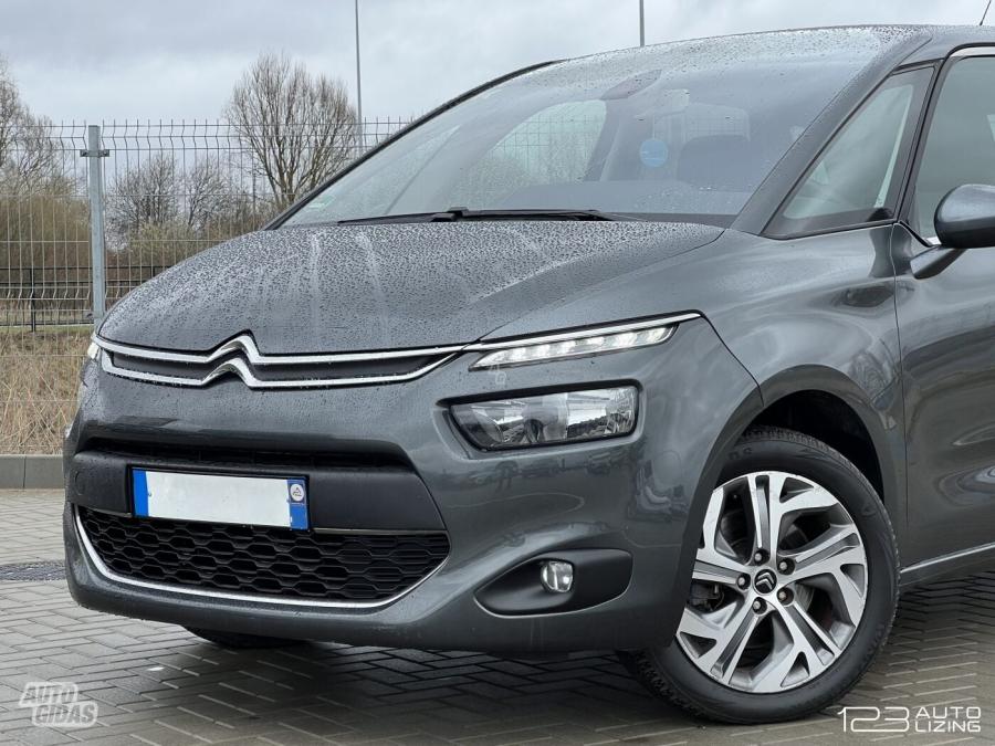 Citroen c4-picasso 2015 in Taurage, with an engine capacity of 1.60 L and mileage of 180 thousand km for 5400 €, photo 3 on AUTOMOTO.COM.LV