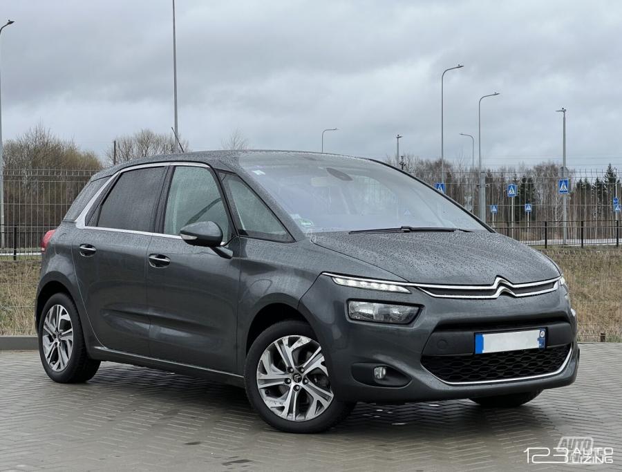 Citroen c4-picasso 2015 in Taurage, with an engine capacity of 1.60 L and mileage of 180 thousand km for 5400 €, photo 5 on AUTOMOTO.COM.LV