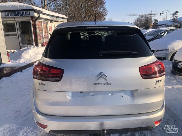 Citroen c4-picasso 2016 in Klaipeda, with an engine capacity of 1.60 L and mileage of 164 thousand km for 6500 €, photo 9 on AUTOMOTO.COM.LV