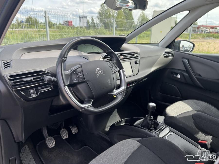 Citroen c4-picasso 2017 in Taurage, with an engine capacity of 1.20 L and mileage of 220 thousand km for 4990 €, photo 10 on AUTOMOTO.COM.LV